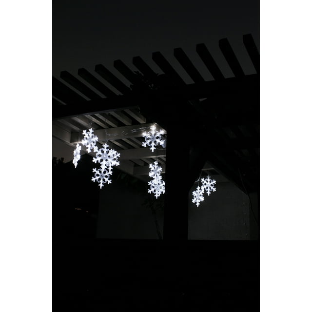 Perfect Holiday Snowflake String Lights 6pcs Plug in 8 Light Functions ...