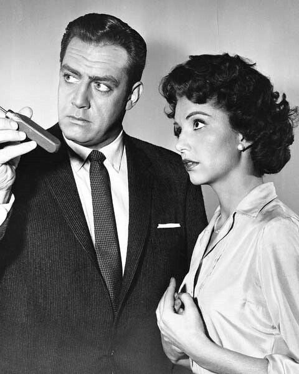 Perry Mason 1960's TV series Raymond Burr & Barbara Hale 5x7 inch photo ...