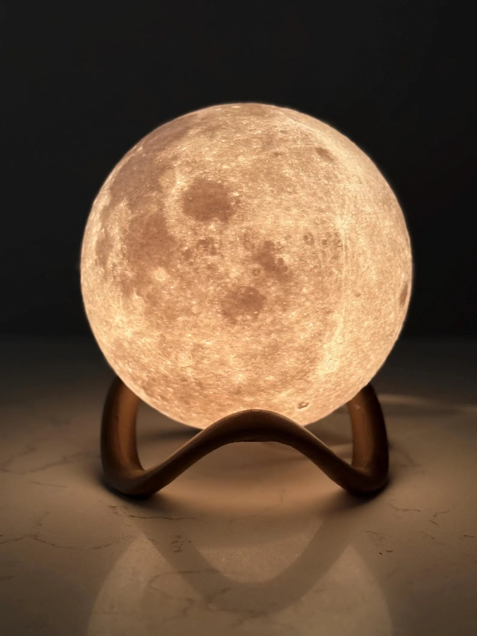 Personalized 3d Printed Moon Plastic & Pla Lamp - Modern Eco Friendly ...