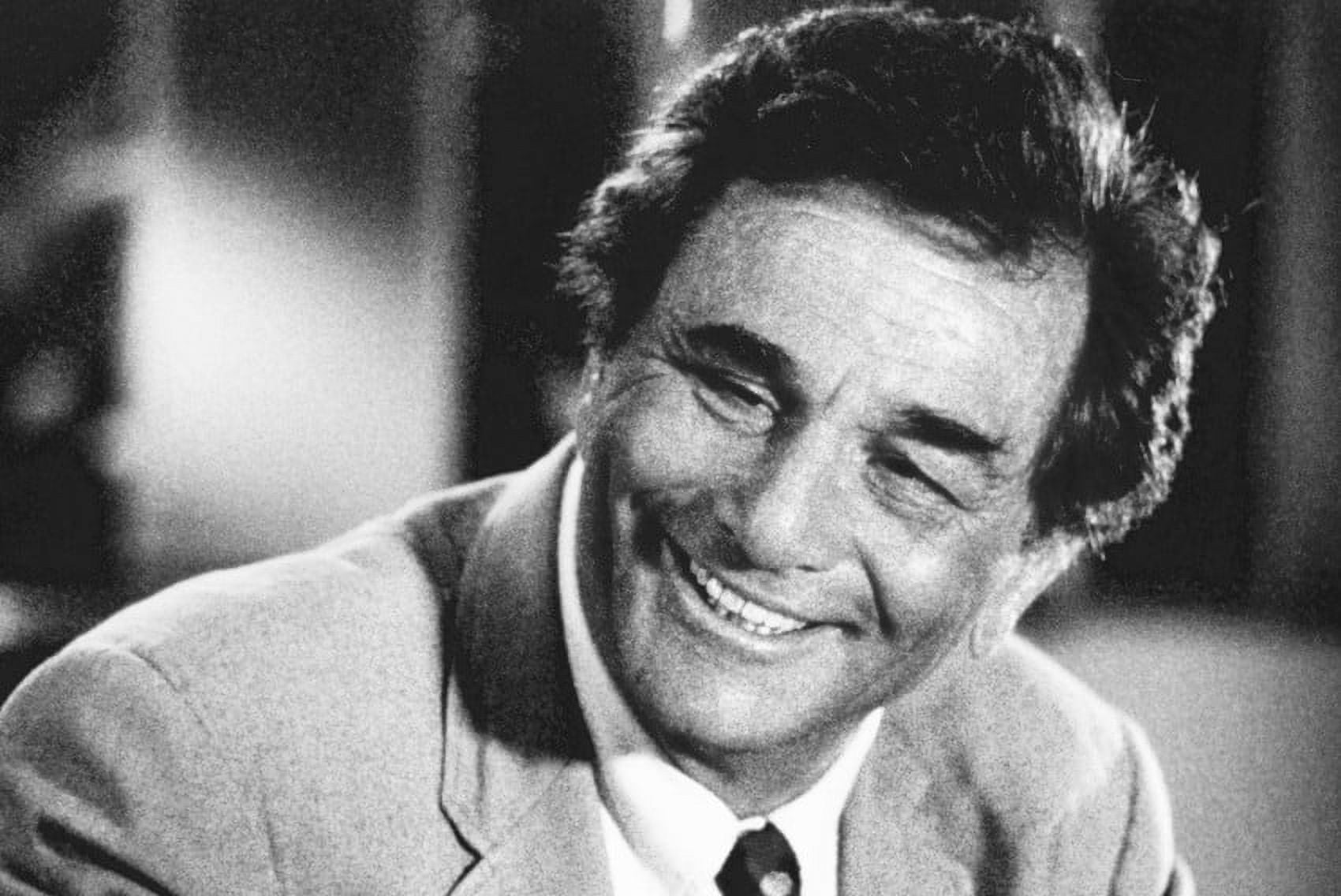 Peter Falk in Columbo huge smile in classic suit 24x36 Poster - Walmart.com