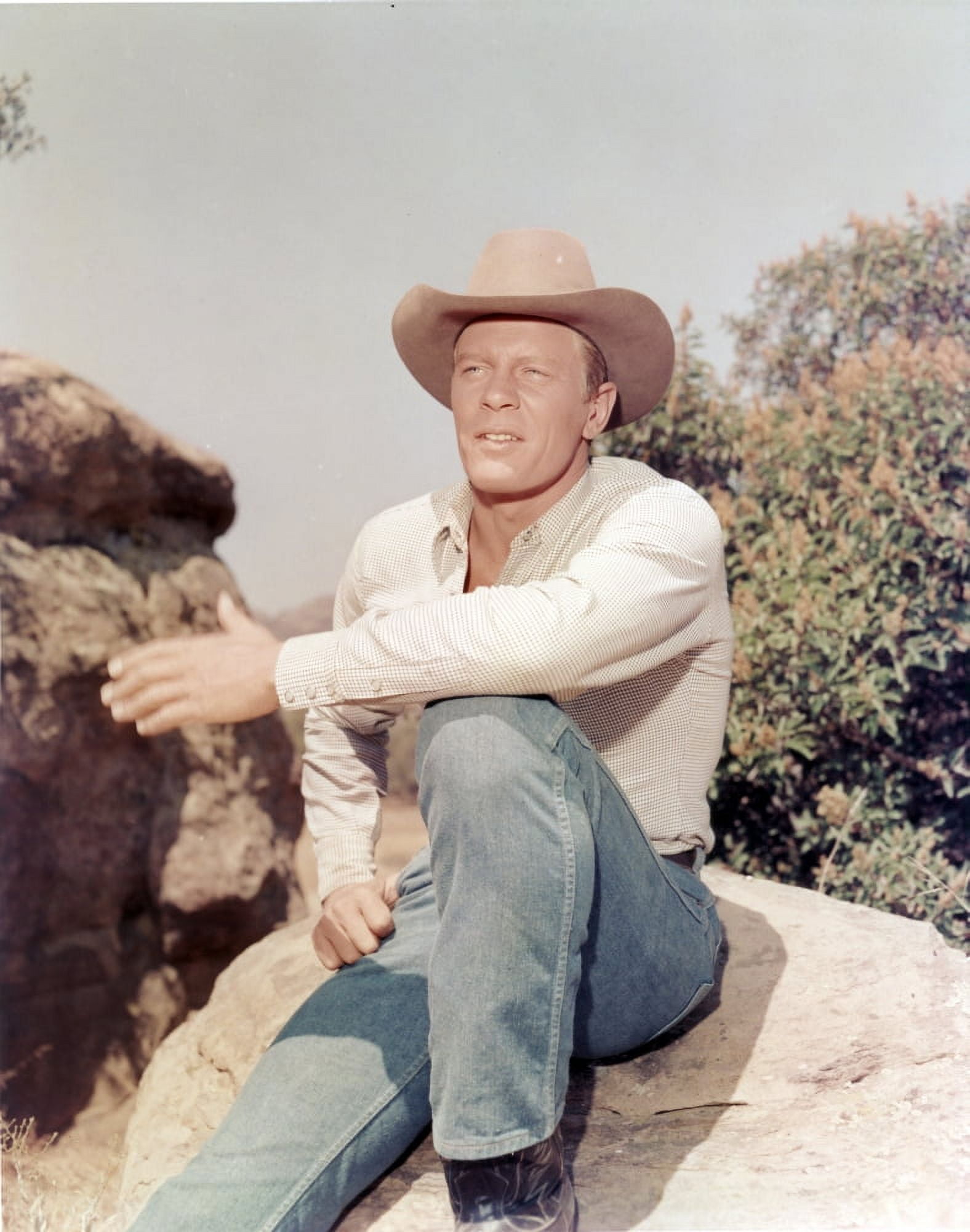 Peter Graves Portrait in Brown Hat Photo Print (8 x 10) - Walmart.com