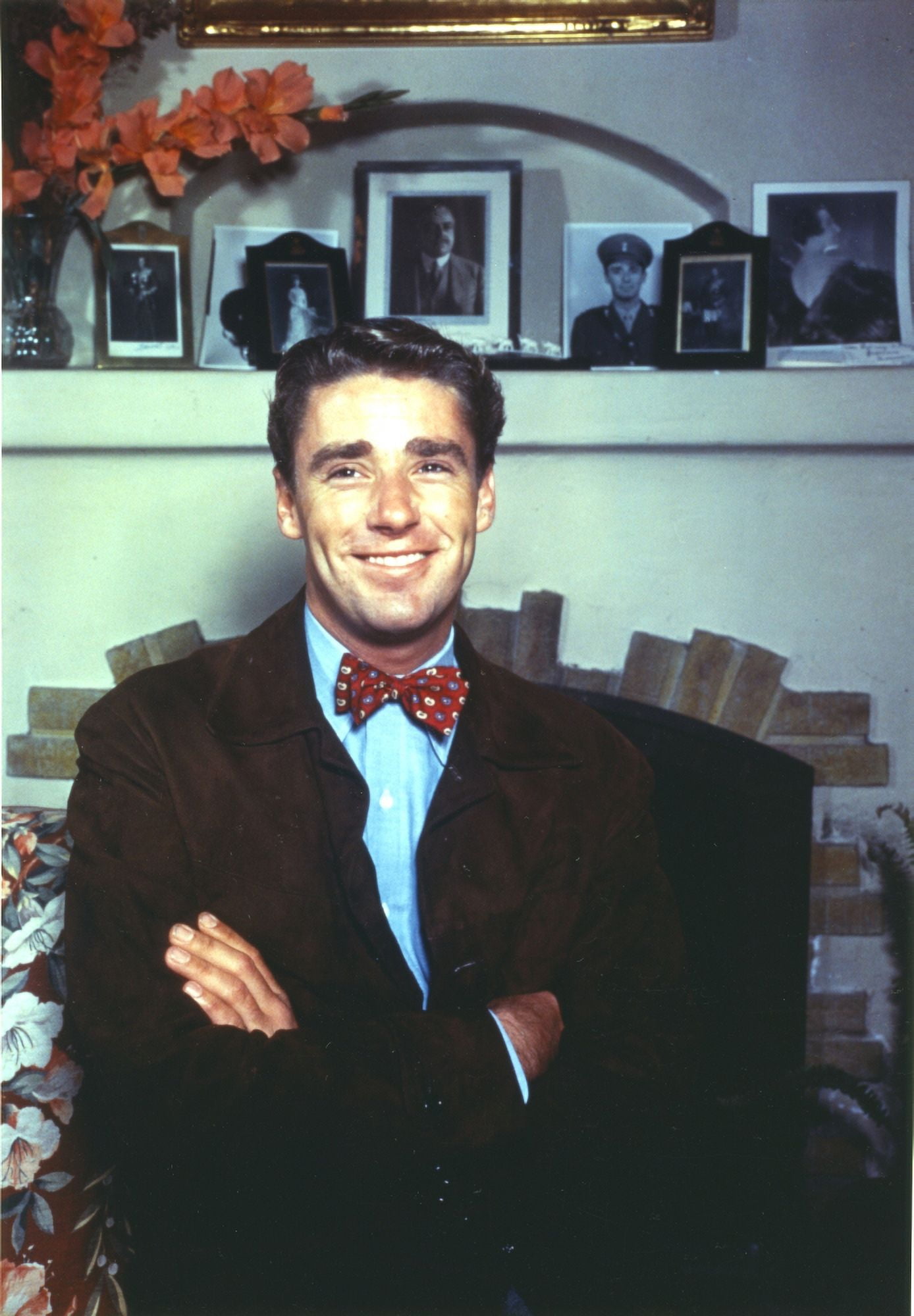 Peter Lawford posed in Portrait Photo Print (8 x 10) - Walmart.com