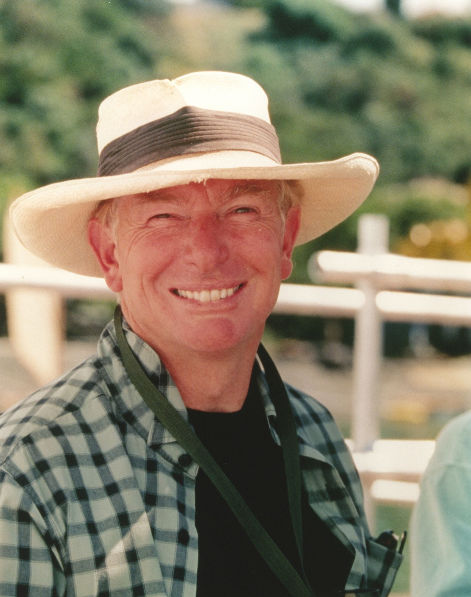 Peter Weir Portrait in White Hat Photo Print (24 x 30) - Walmart.com