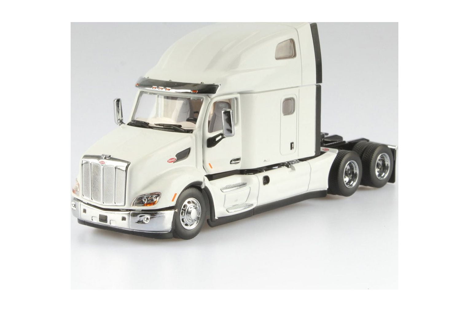 Peterbilt 579 UltraLoft Day Cab SBFA Truck Tractor, Pearl White - Diecast Masters 71072 - 1/50 ...