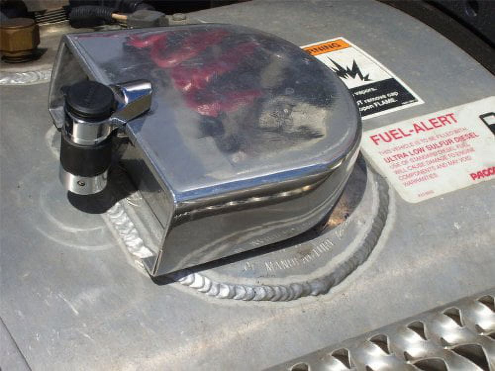 Peterbilt Semi Truck Lock-On Guard Locking Fuel Cap Anti-Theft Device ...