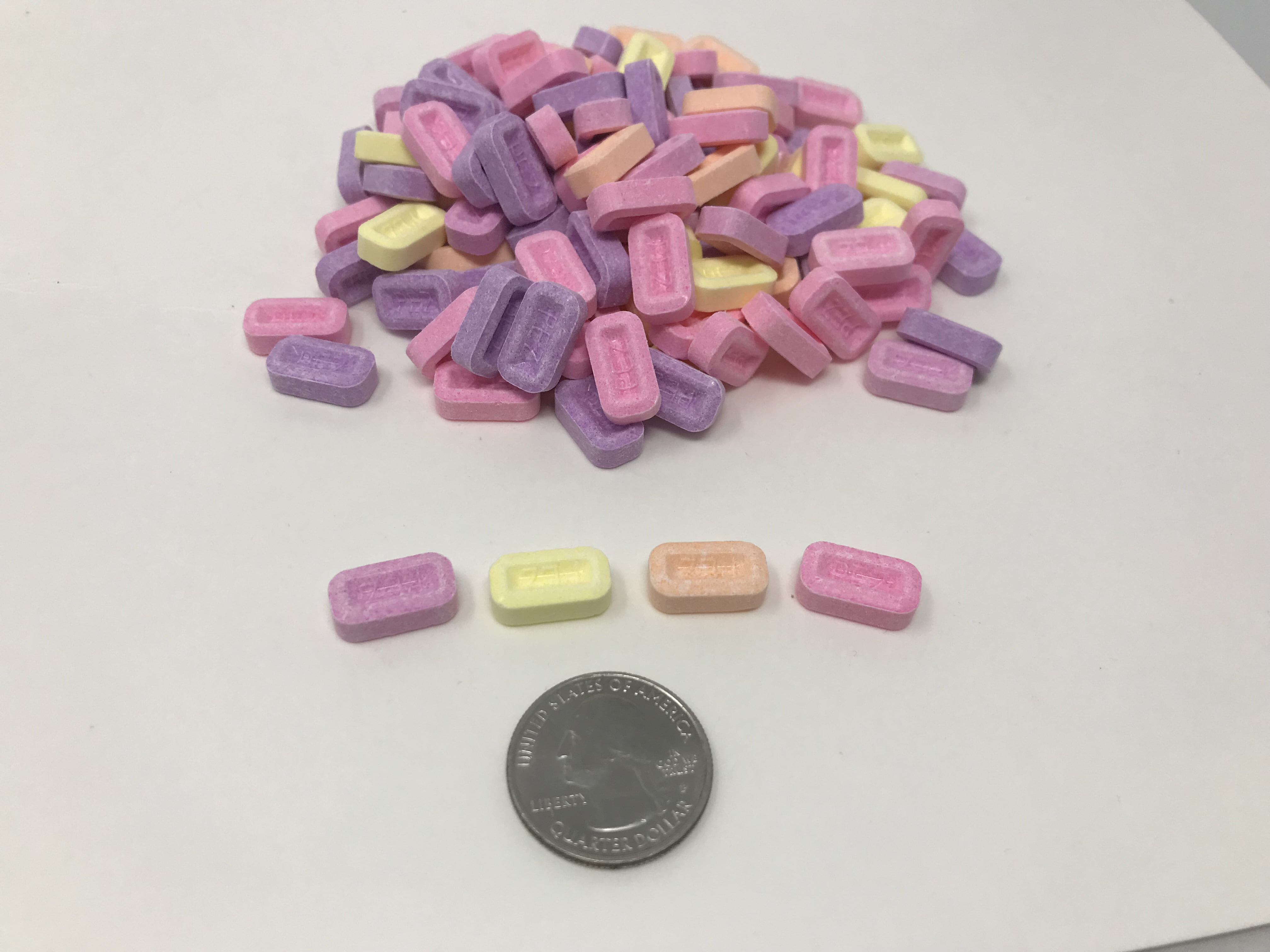 Pez Tablets, Assorted Fruit Flavors, Strawberry Included, 5 Pound Bulk ...