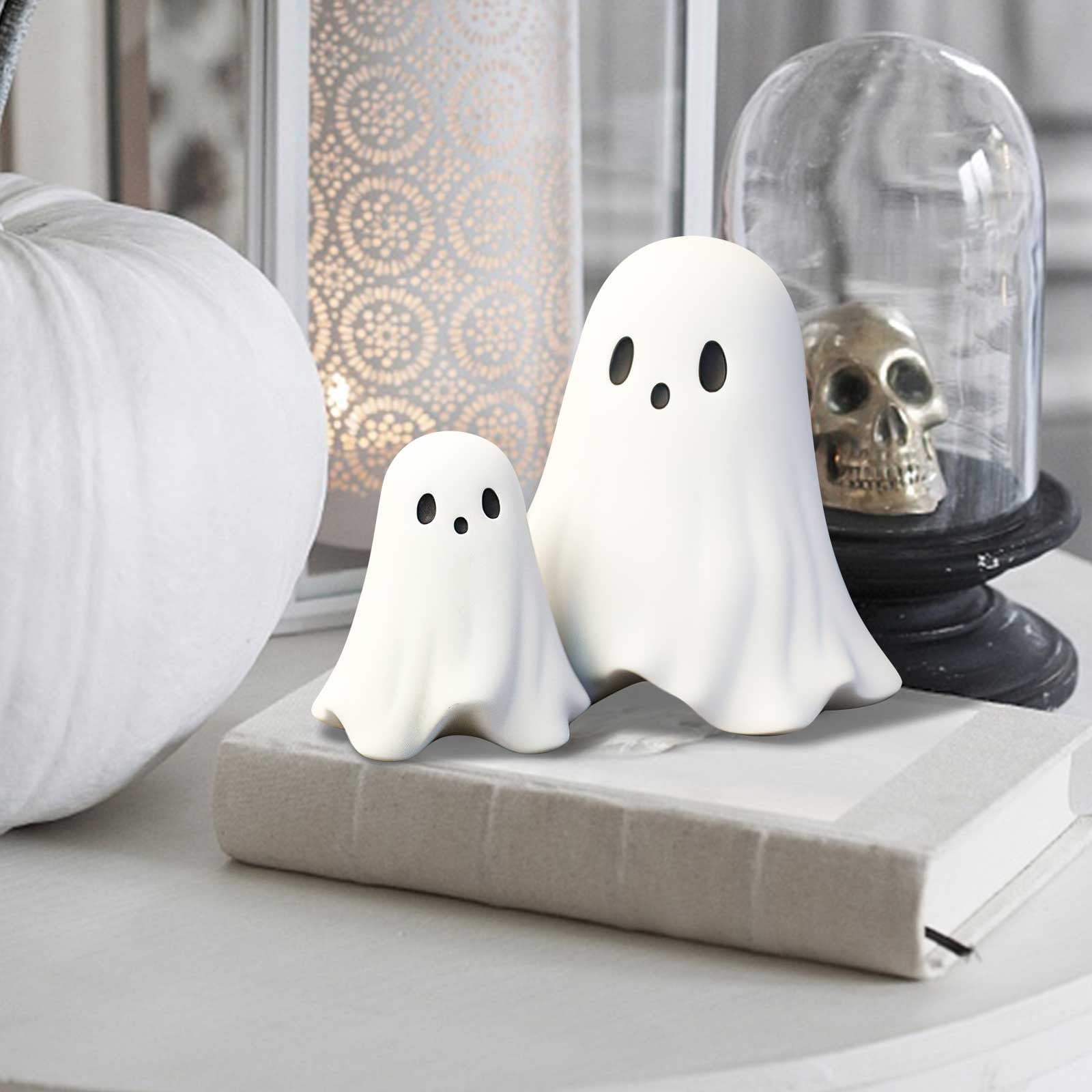 Pgyong Cute Ghost Statue with Heart, Mini Ghosts Small Scary Ghost ...