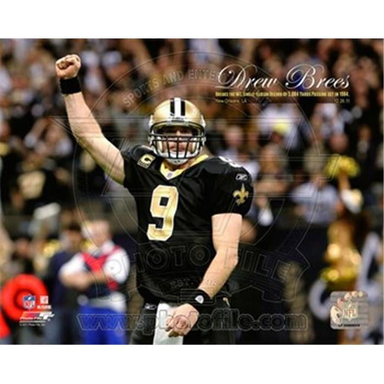 Photofile PFSAAOJ14501 Drew Brees Sets the NFL Single-Season Passing ...