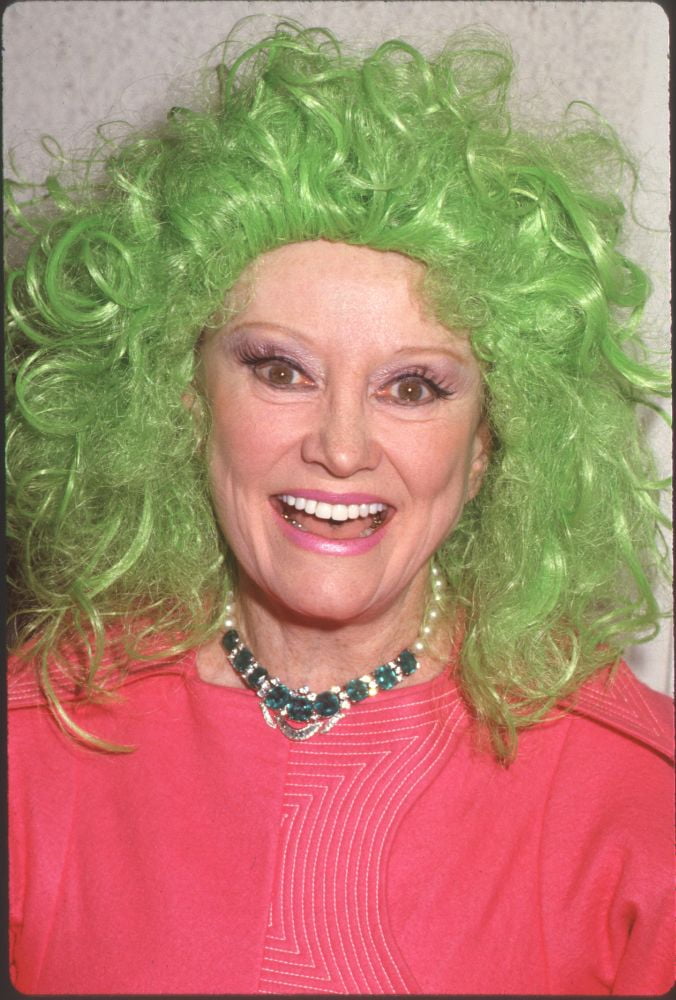 Phyllis Diller In Hot Pink Top And Green Wig Photo Print (8 x 10 ...
