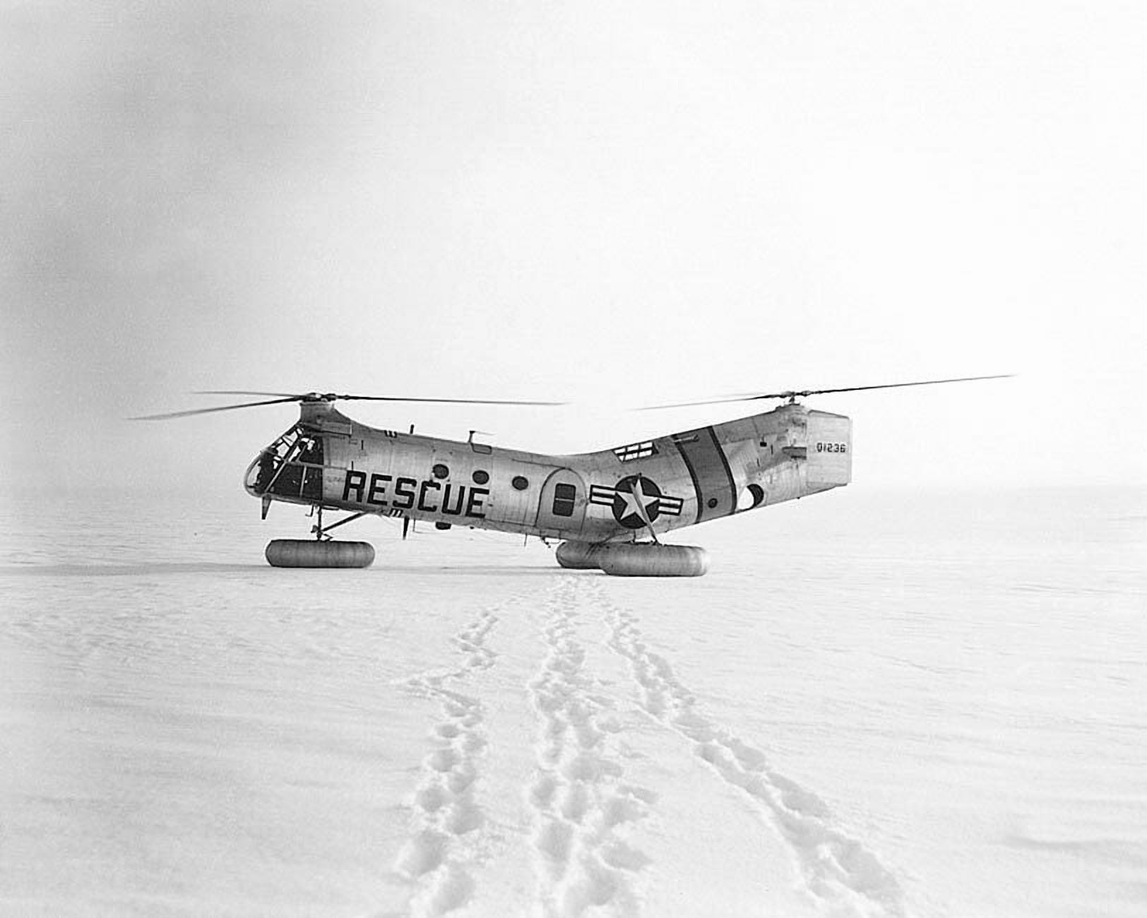 Piasecki H-21 Flying Banana Helicopter Style -1 - 20x30 Inch Laminated ...