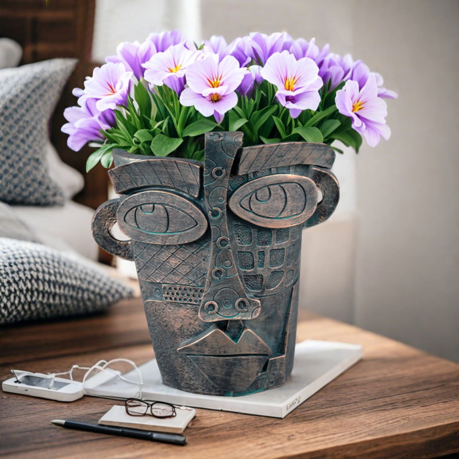 Picasso Abstract Face Flower Pot,Unique Resin Crafted Planter with ...