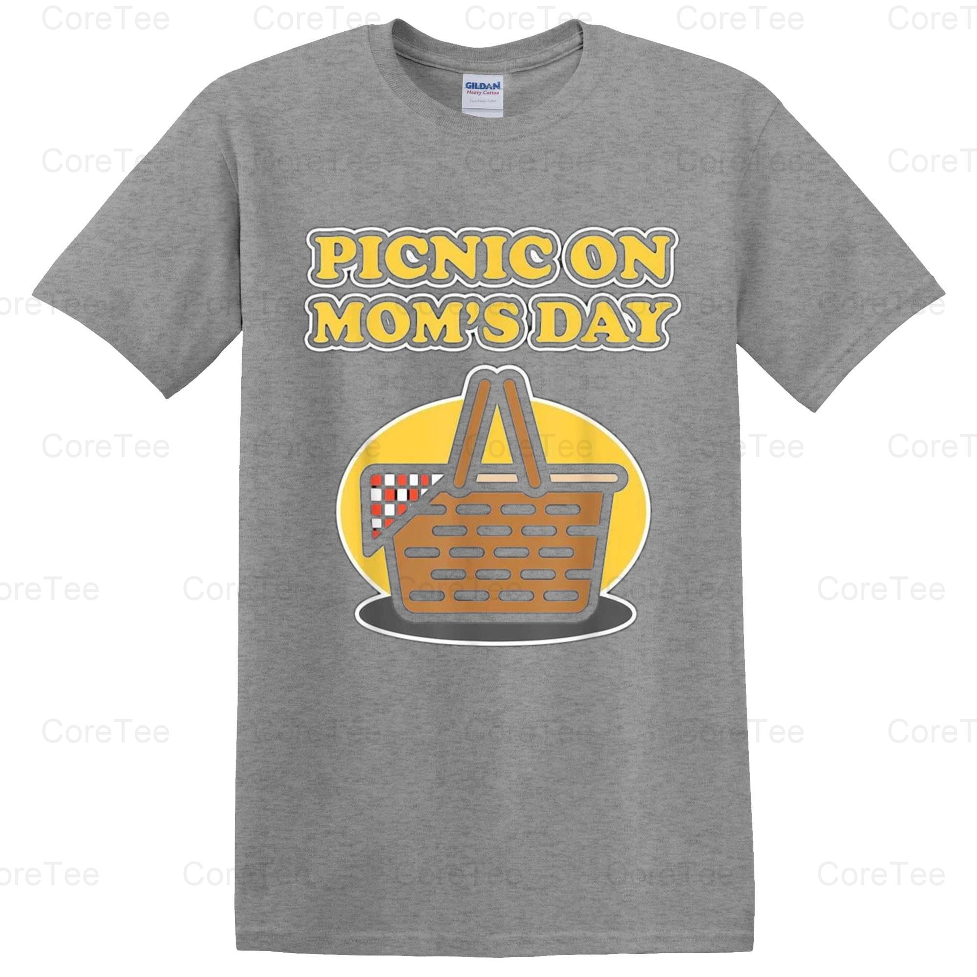 Picnic On Moms Day Moms Mommys Mothers Day Family Outing Food Fun Park ...