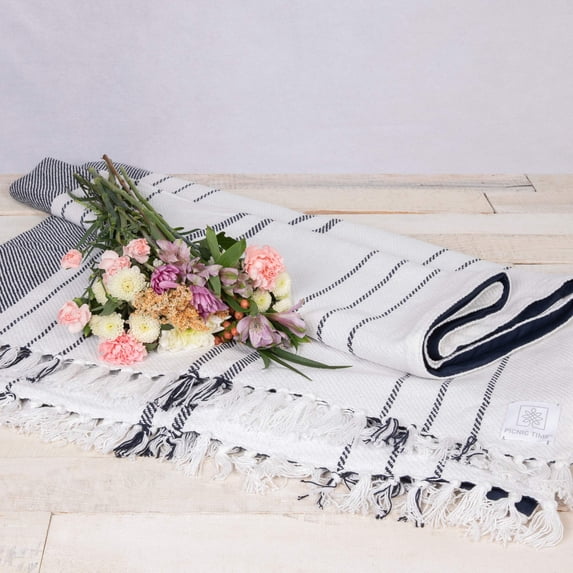 Montecito Picnic Blanket with Harness - Walmart.com