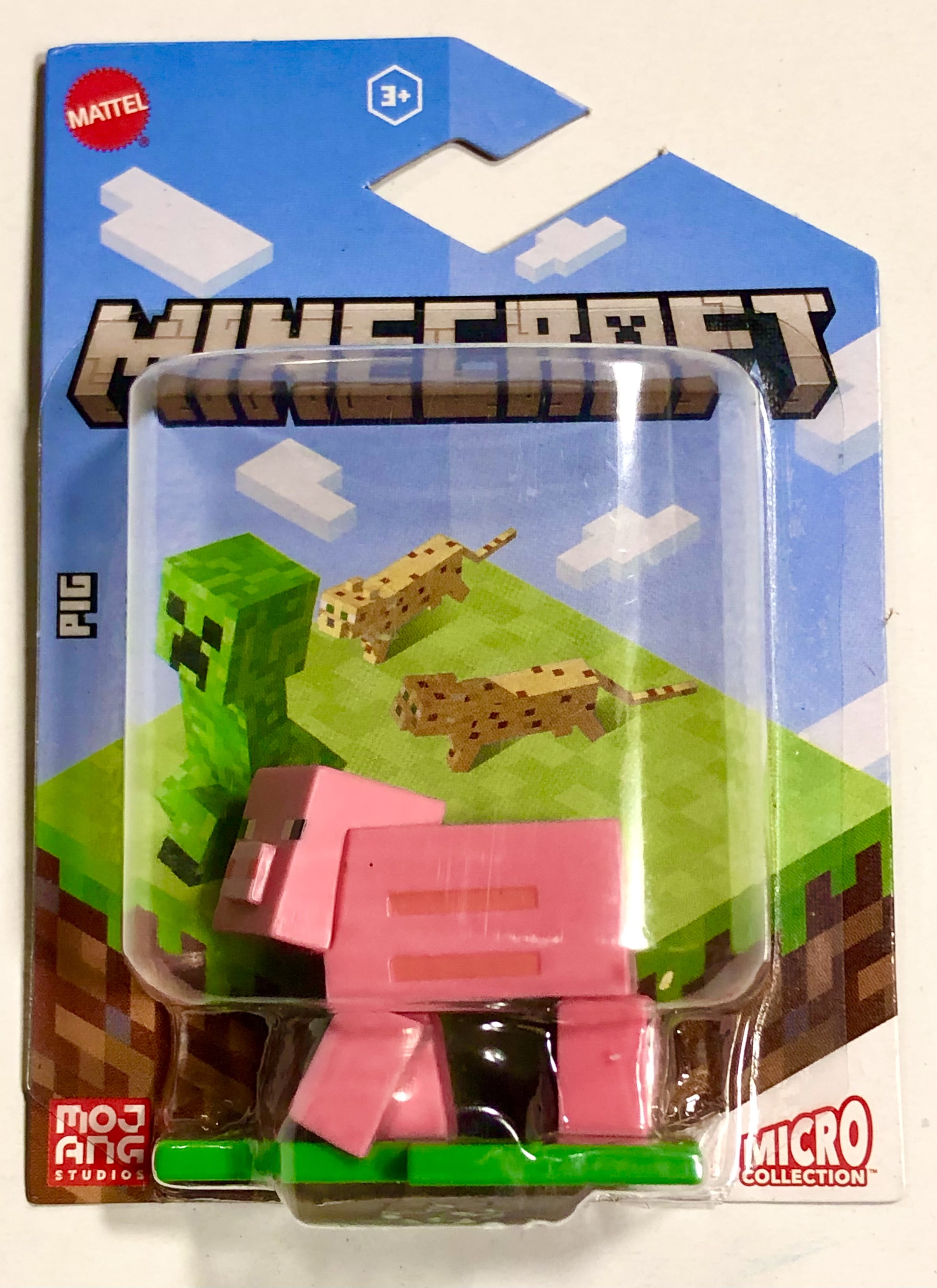 Mattel Mojang Minecraft Pig Micro Figure, Pixelated Pink, Farmyard ...