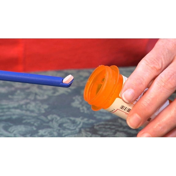 PillSpoonZ - 2 Sided Spoon Scoops Out Any Size Pills, Vitamins ...