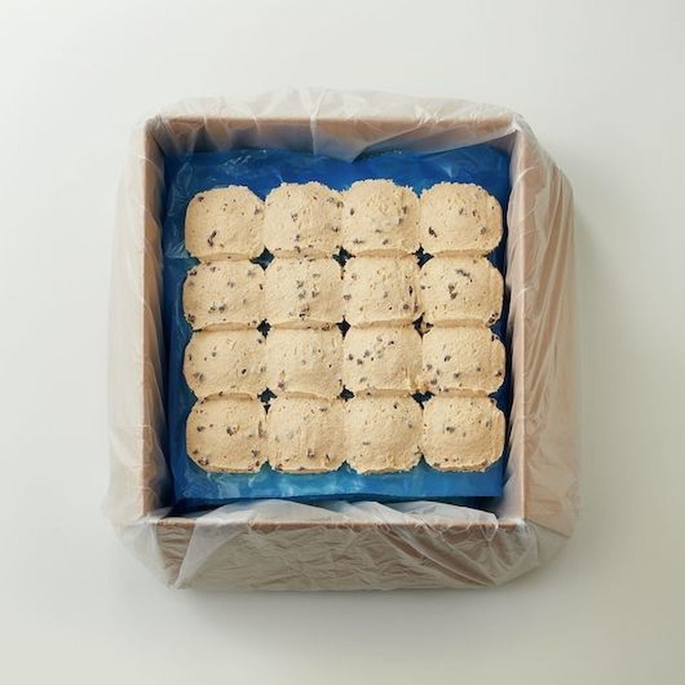 Pillsbury Place and Bake Whole Grain Chocolate Chip Muffin Top Batter ...