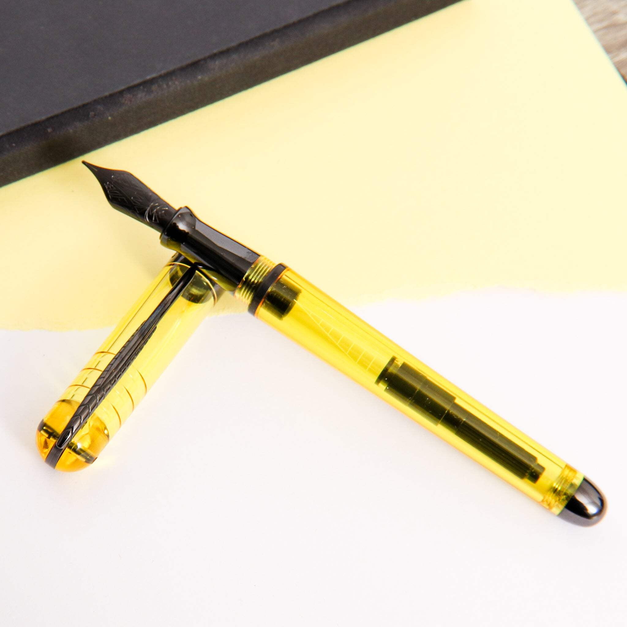 Pineider Avatar UR Demo Black Fountain Pen - Lemon - Walmart.com