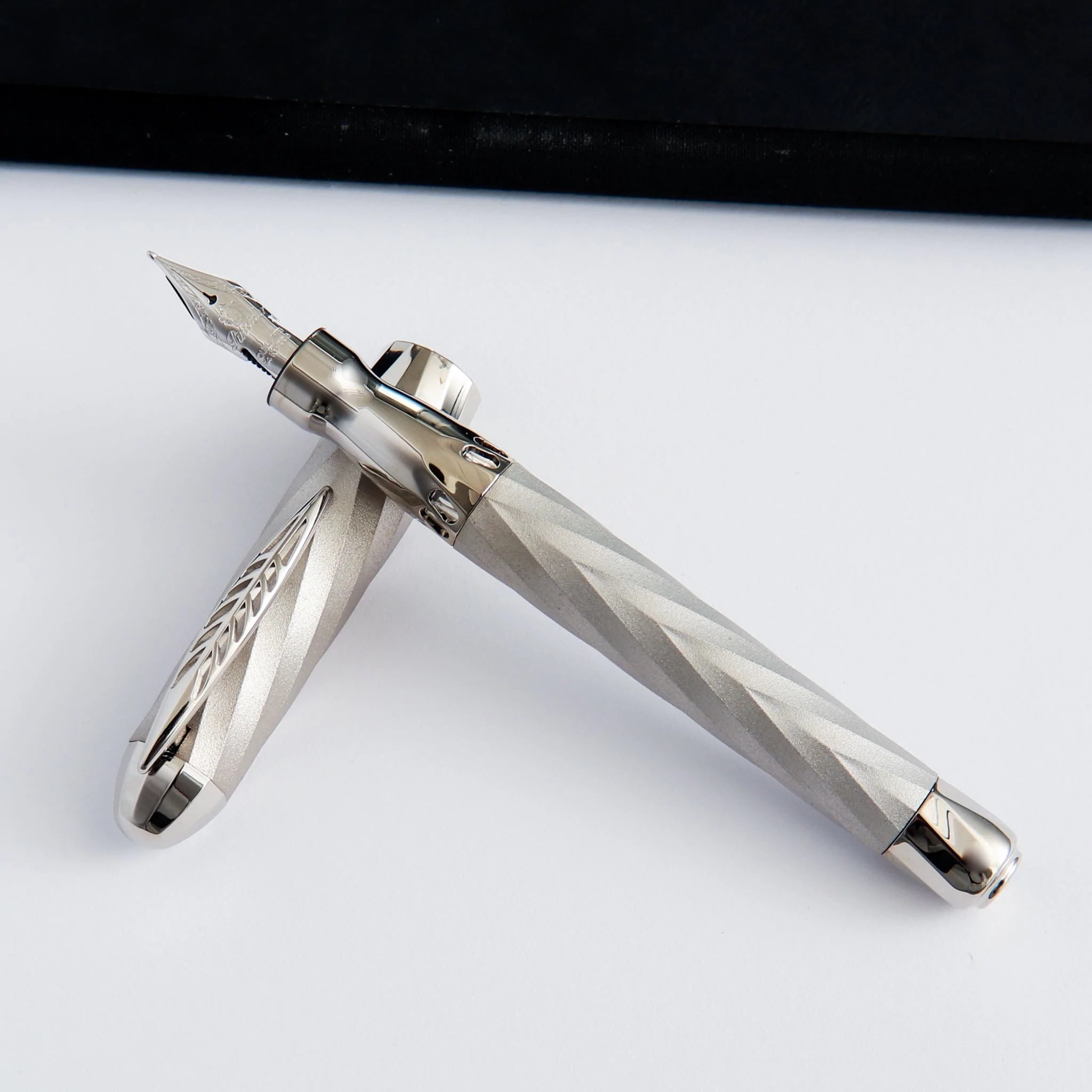 Pineider Matrix Palladium Fountain Pen - Walmart.com