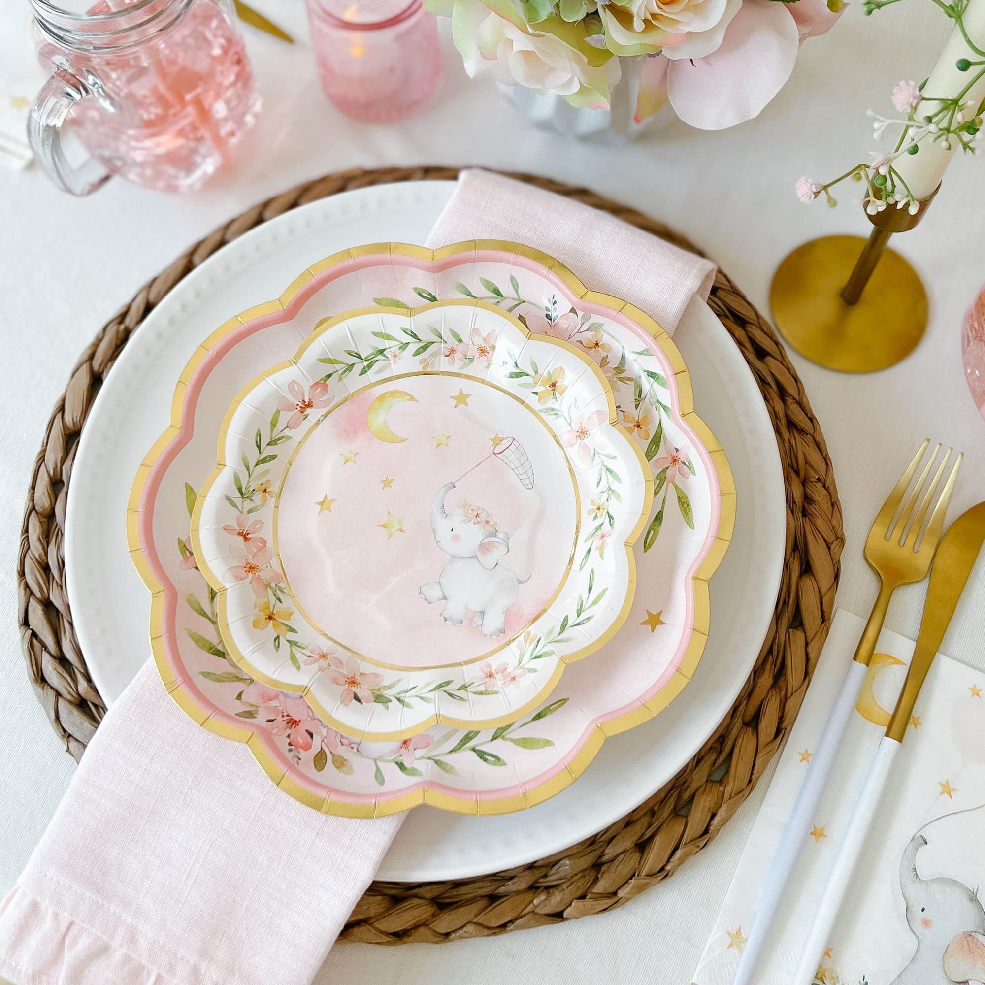 Pink star paper plates store