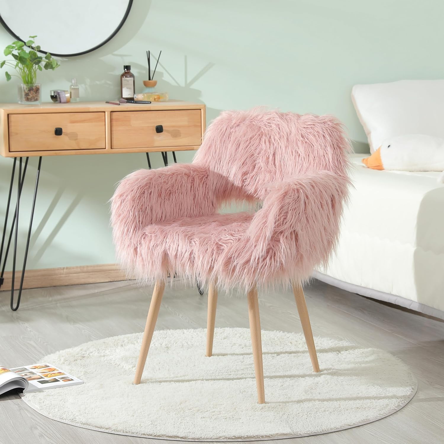 Pink Faux Fur Desk Chair with Wood-Like Metal Legs,Furry Makeup Vanity ...