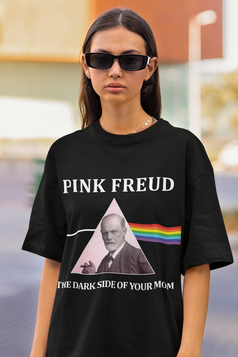 Pink Freud The Dark Side Of Your Mom Tshirt,Sigmund Freud,Psychology ...