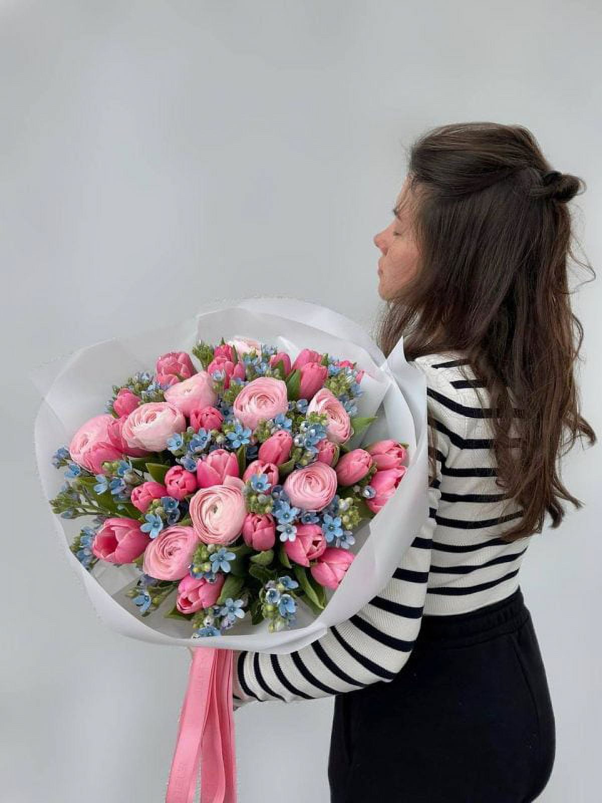 maisonlafleur Artificial Pink Premium Tulips, Ranunculuses, and Tweedia ...