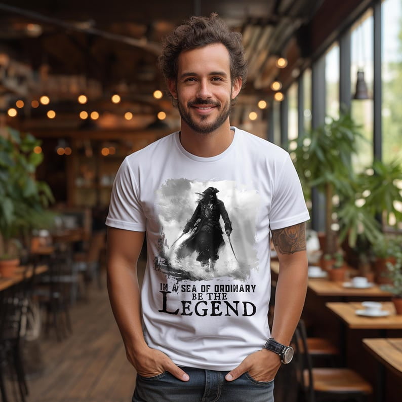 Pirate Be the Legend T-Shirt Blackbeard Black and White Edward Teach ...