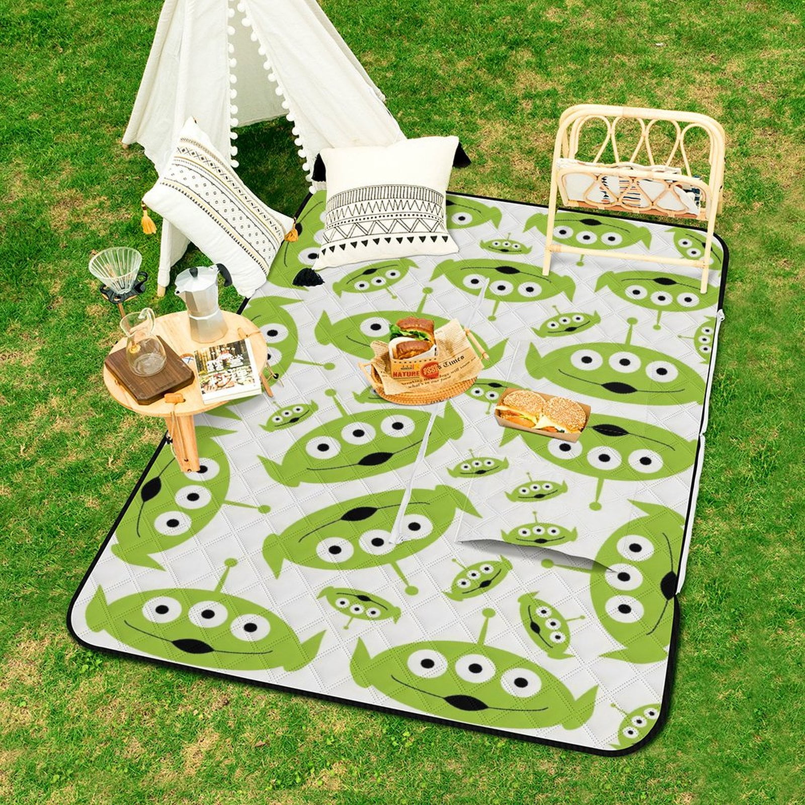 Pixar Toy Story Cartoon Alien Picnic Blankets 59"x39" Extra Large ...