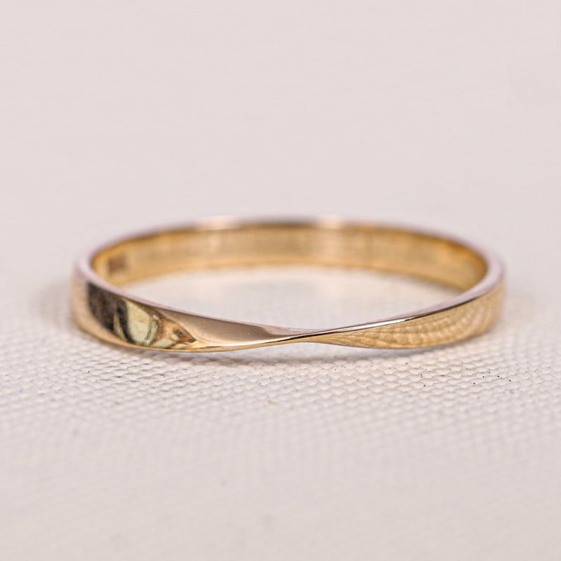 Plain Twisted Statement Band Ring, Dainty Stacking Band, Mobius Ring ...
