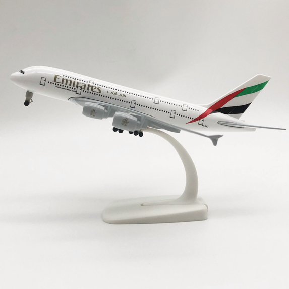 Plane Model Airbus A380 20cm Aircraft Model Emirates Metal Replica ...
