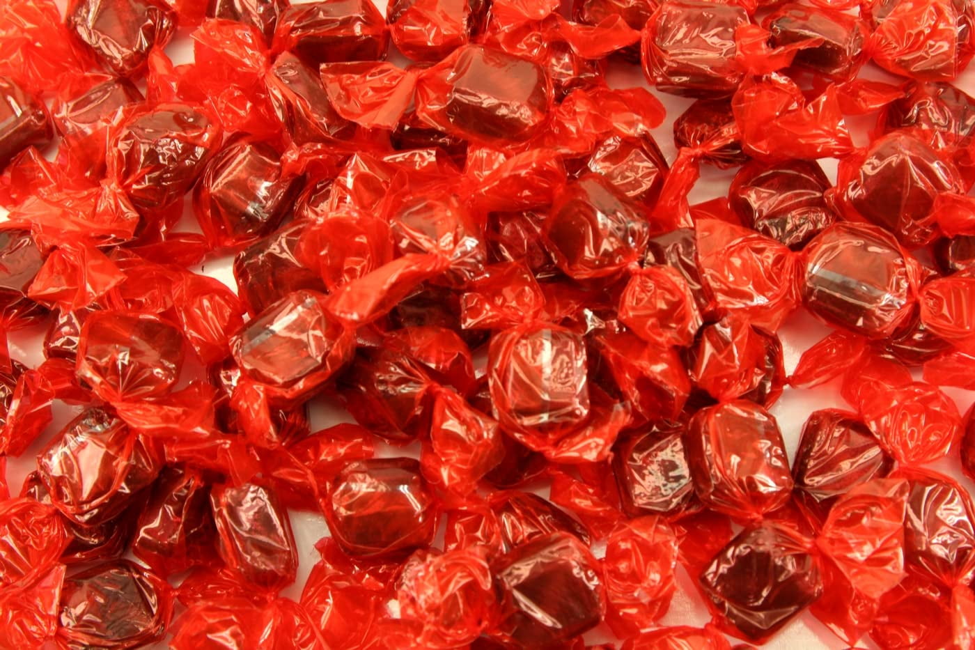Planet Sweets Red Anise Squares Hard Candy - 8 Ounces - Old Fashioned ...