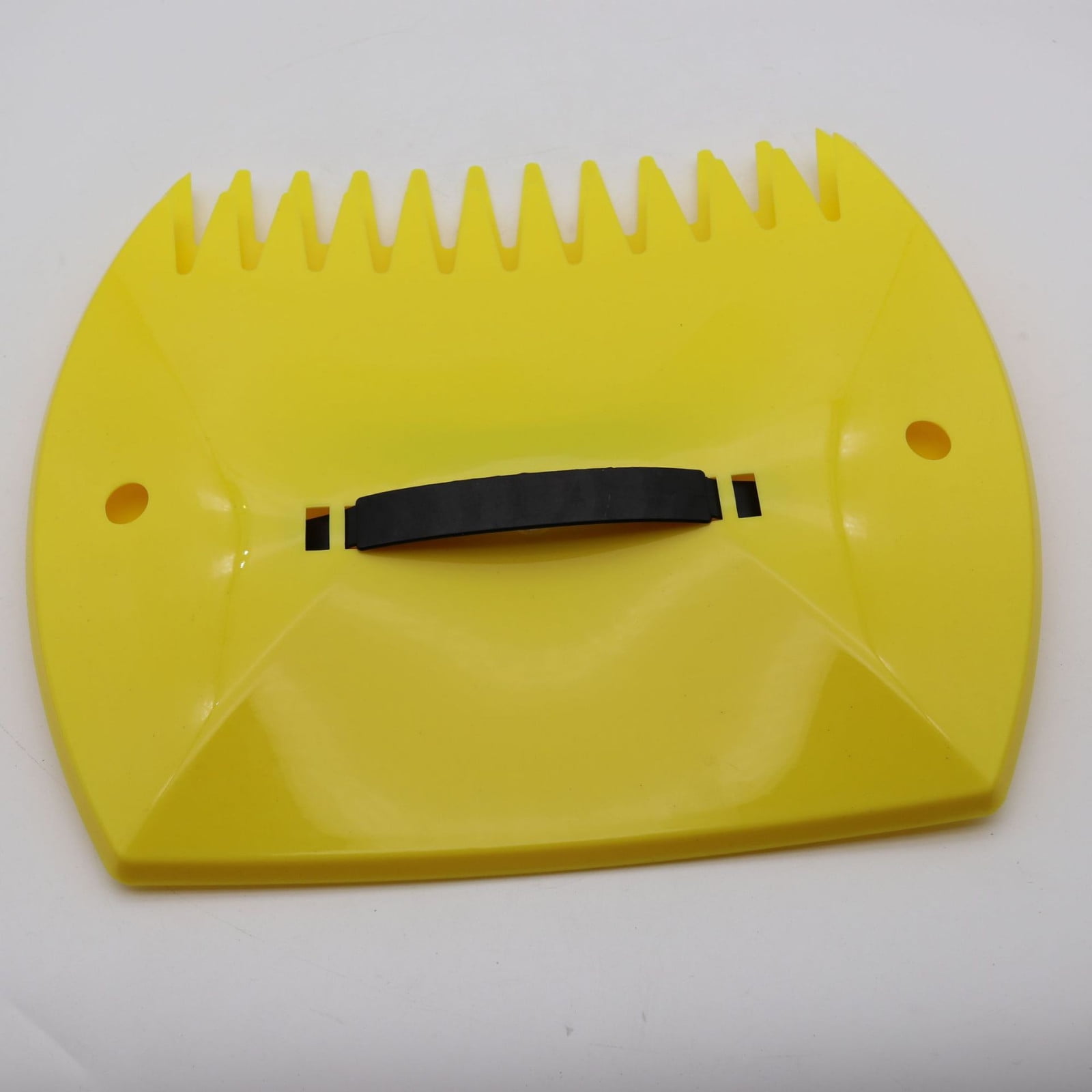 Plastic Leaf Rake, Garden Tool, Durable Plastic Head, Lightweight ...