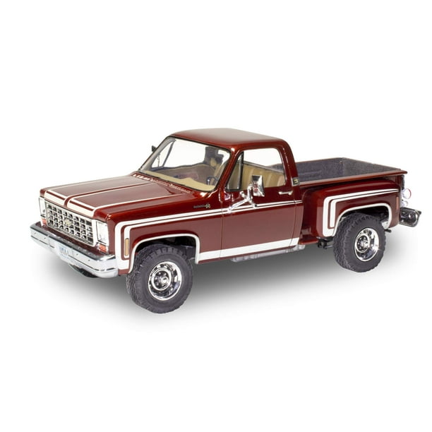 Revell 854486 1/24 76 Chevy Sport Stepside Pickup 4x4 - Walmart ...