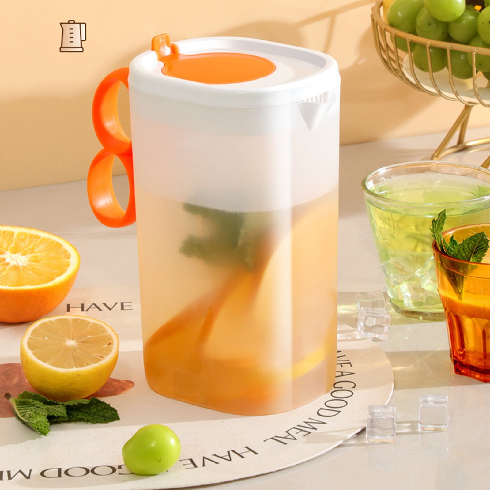 Plastic Pitcher with Lid Large Capacity Fruit Infuser Pitcher,1.8L Heat ...