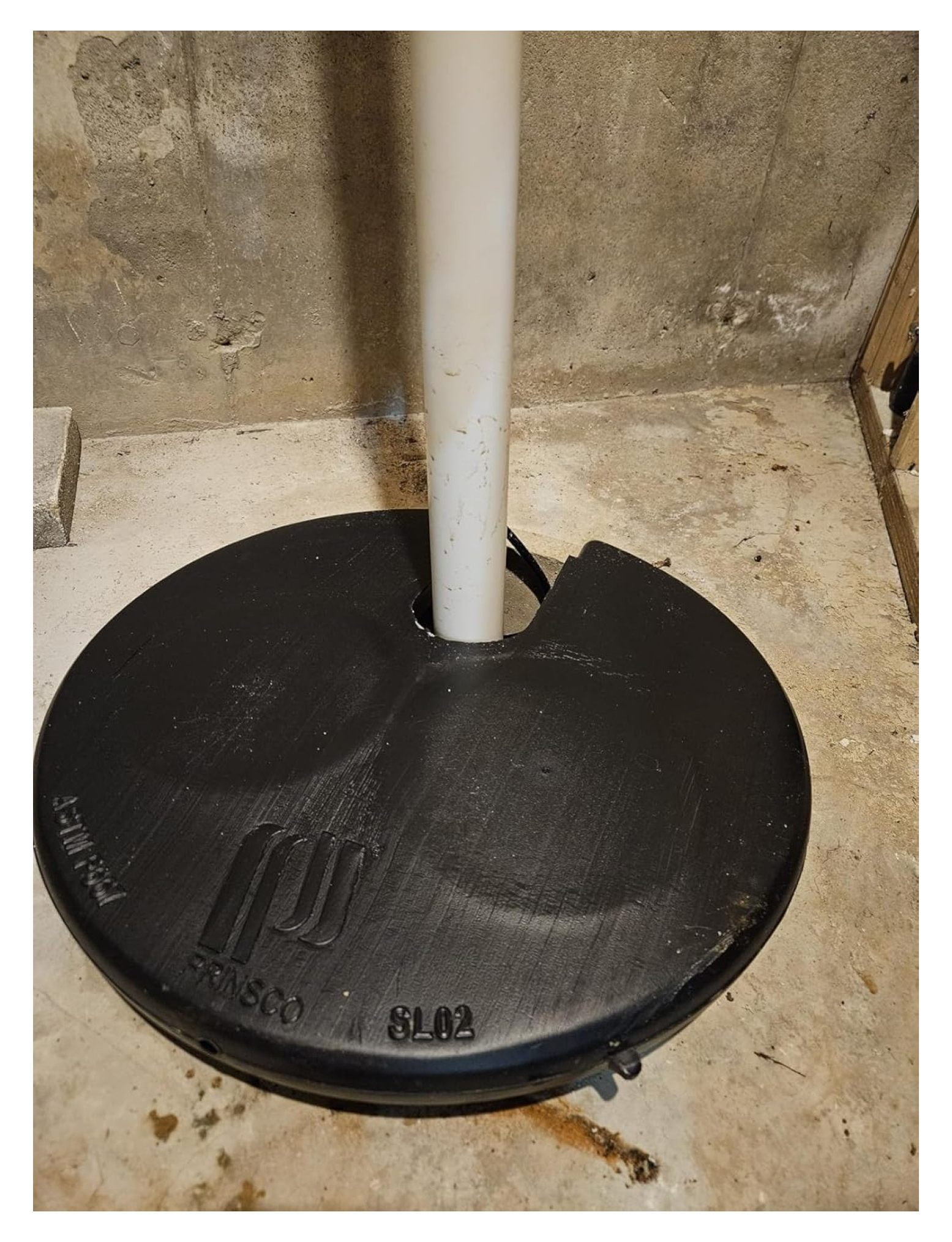 Plastic sump pit cover 18.0" in diameter and 3.0" thick. - Walmart.com