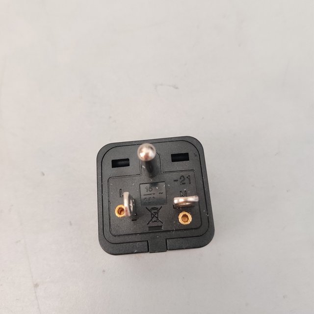 Plug Adaptor 220V China Plug TO 220V US/CA Plug - Walmart.com