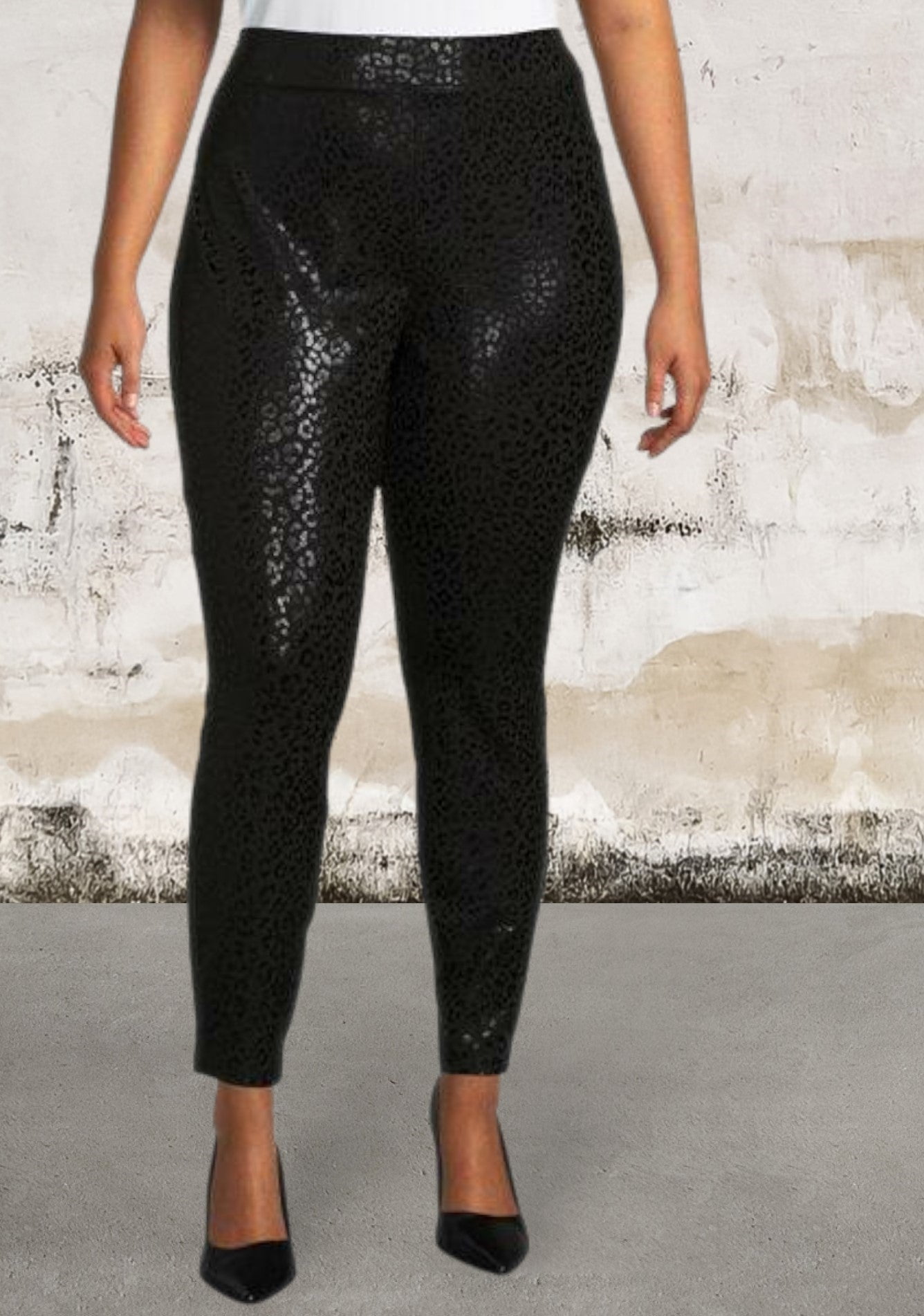 Plus size allover print slim fit pants - Walmart.com