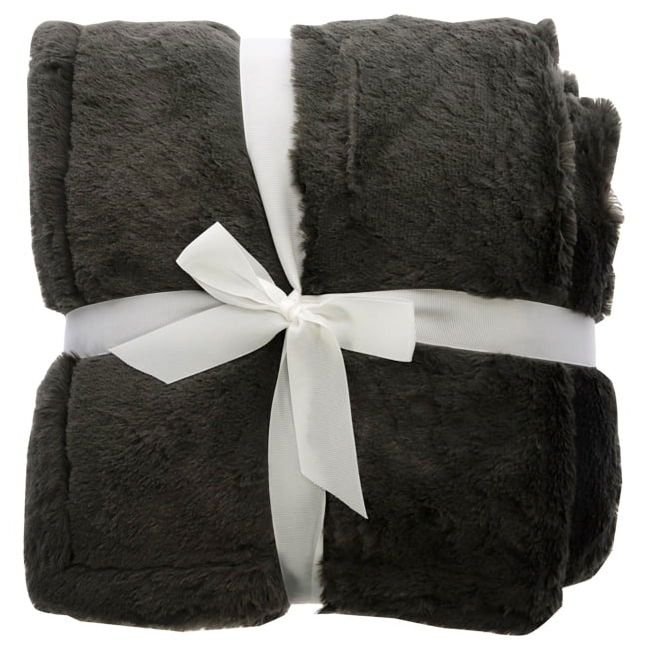 Plush Bamboo Throw Blanket - Onyx by Cariloha for Unisex - 1 Pc Blanket ...