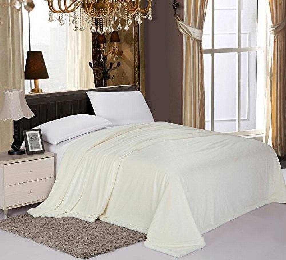 PlushComfort Luxurious Reversible Sherpa Lining Carved Velboa Comforter ...