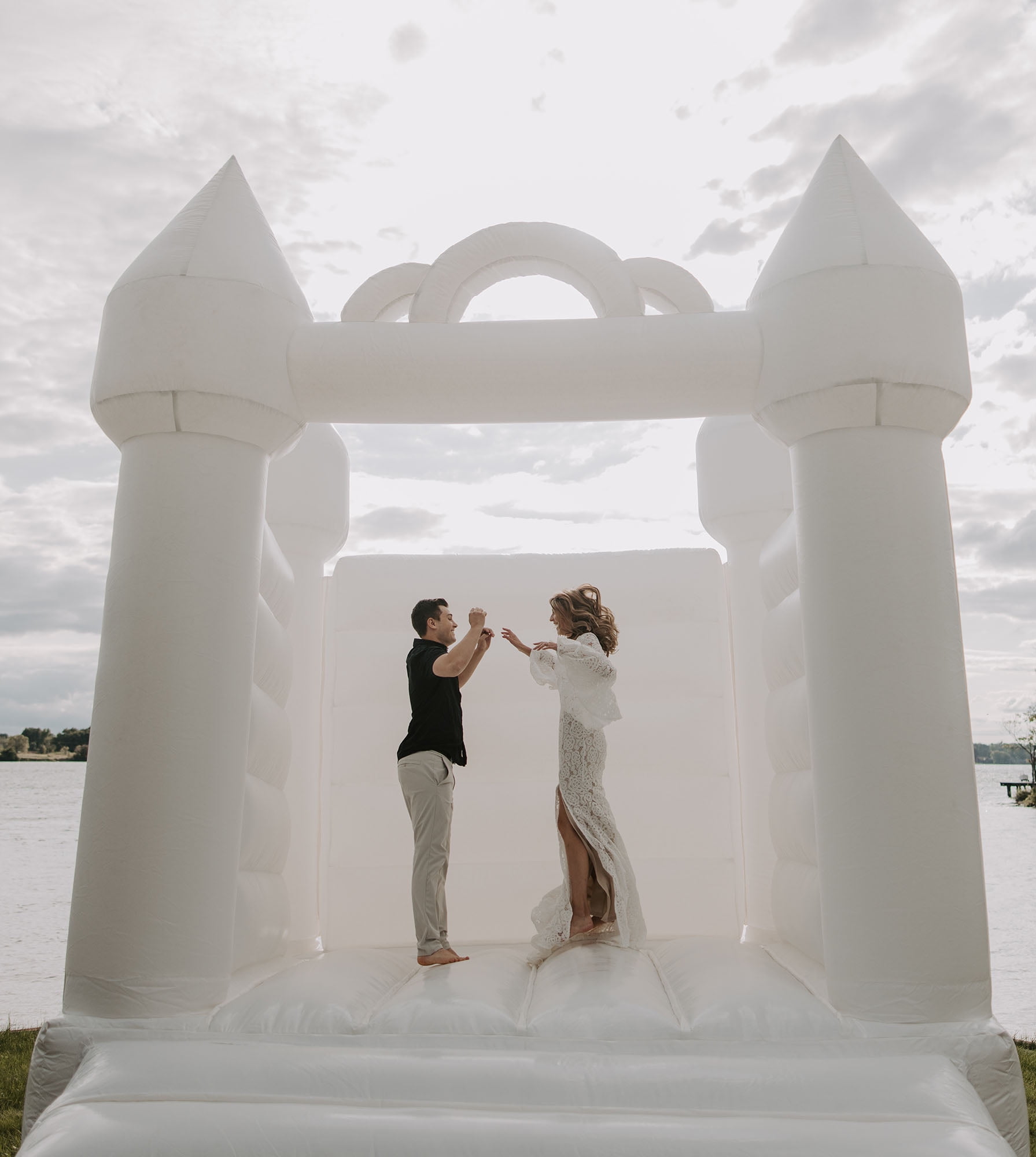 Wedding inflatables 60 photos - Astyledwedding.com