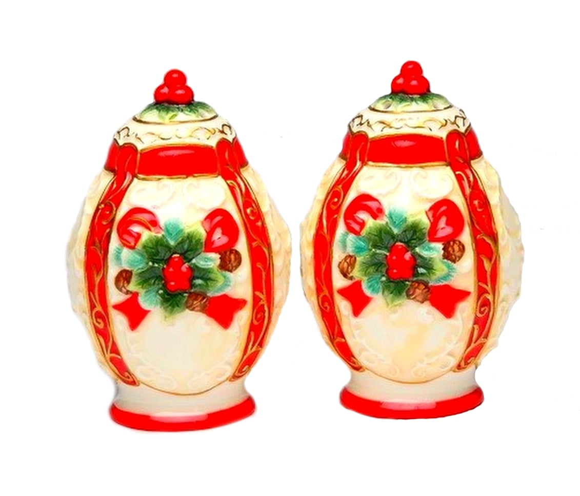 Poinsettia Salt & Pepper Shaker - Walmart.com