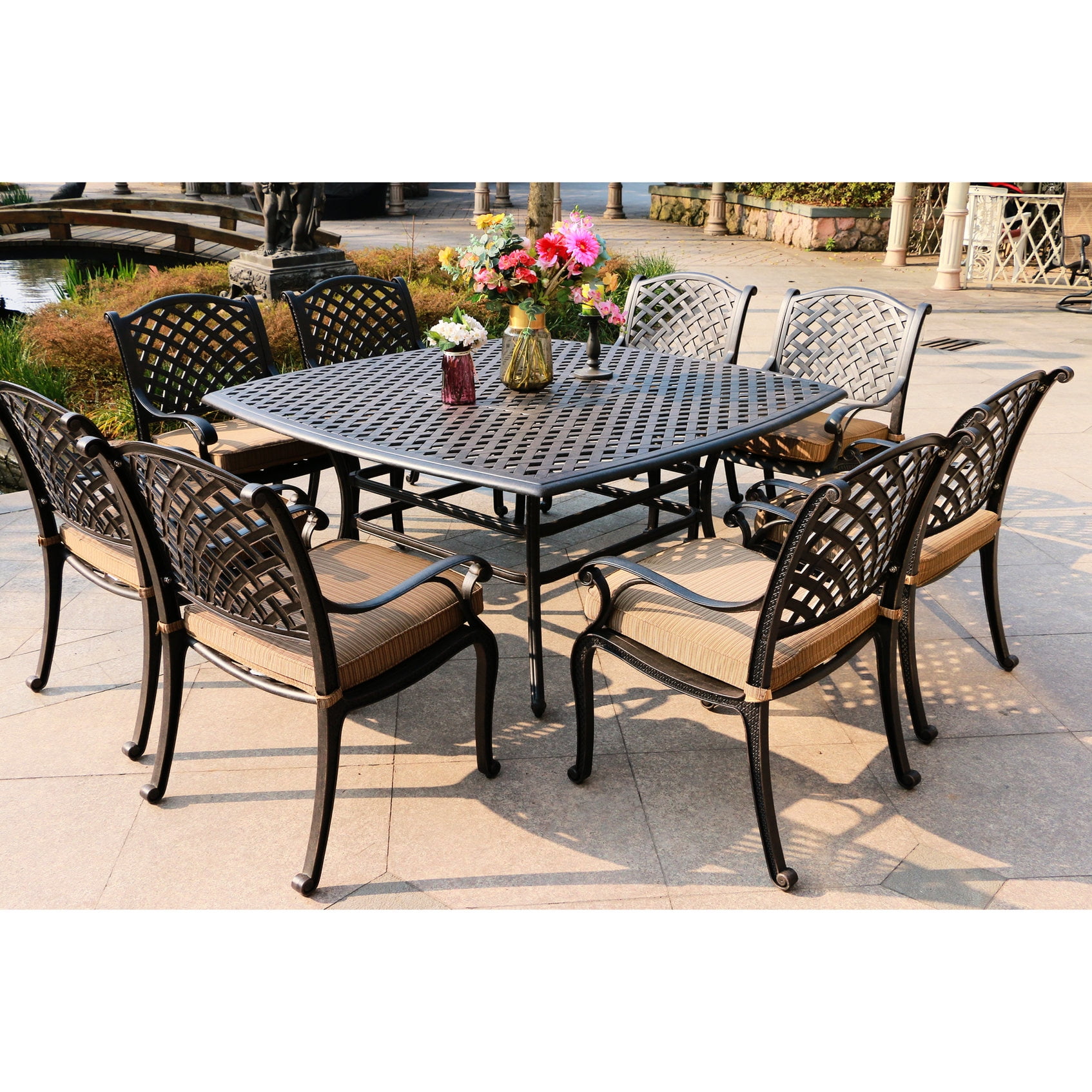 Polyester Filler Cushions, Easy-clean Covers / Relaxing Outdoor Dining ...