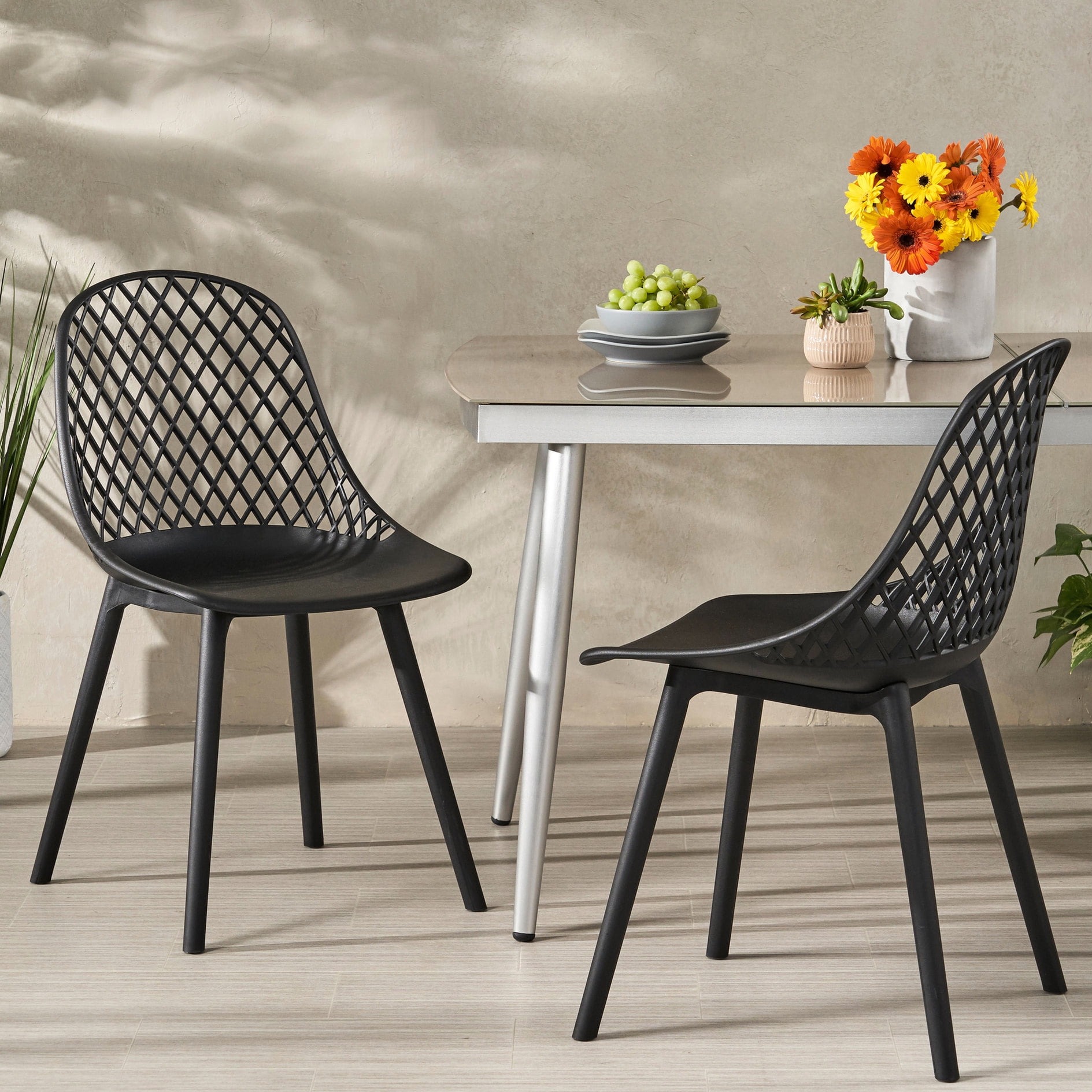 Polypropylene Build - Stable Frame Design - Outdoor Meals / Enhance ...