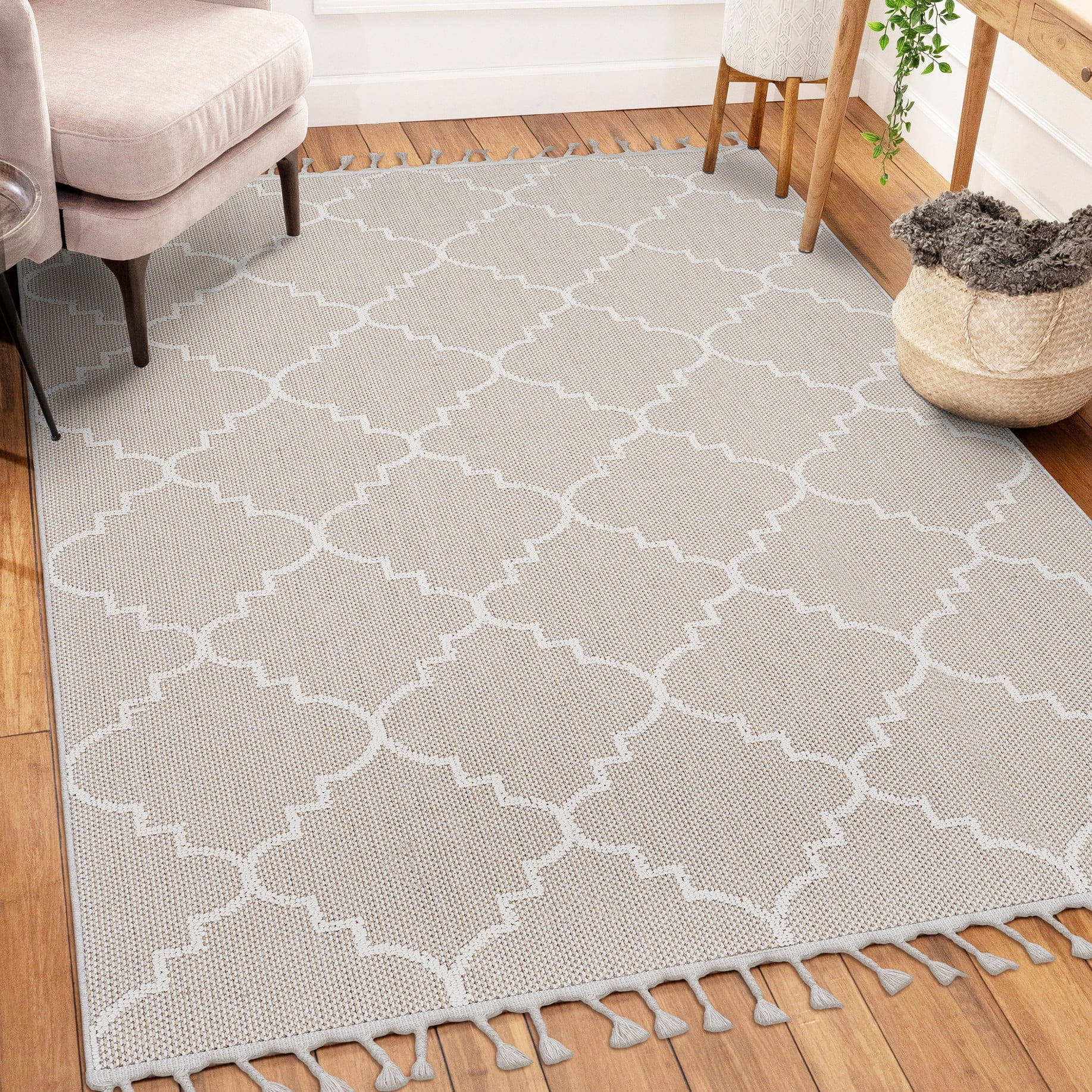 Polypropylene Rug, 0.28 in Pile - Non - Shedding and Trendy Design ...