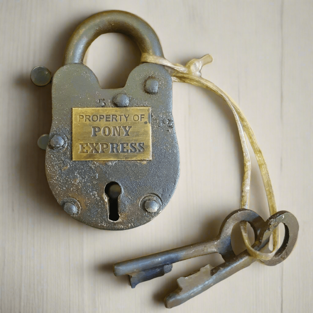 Pony Express Cast Iron Gate Lock With Brass Tag & Keys (2.5" x 1.5 ...