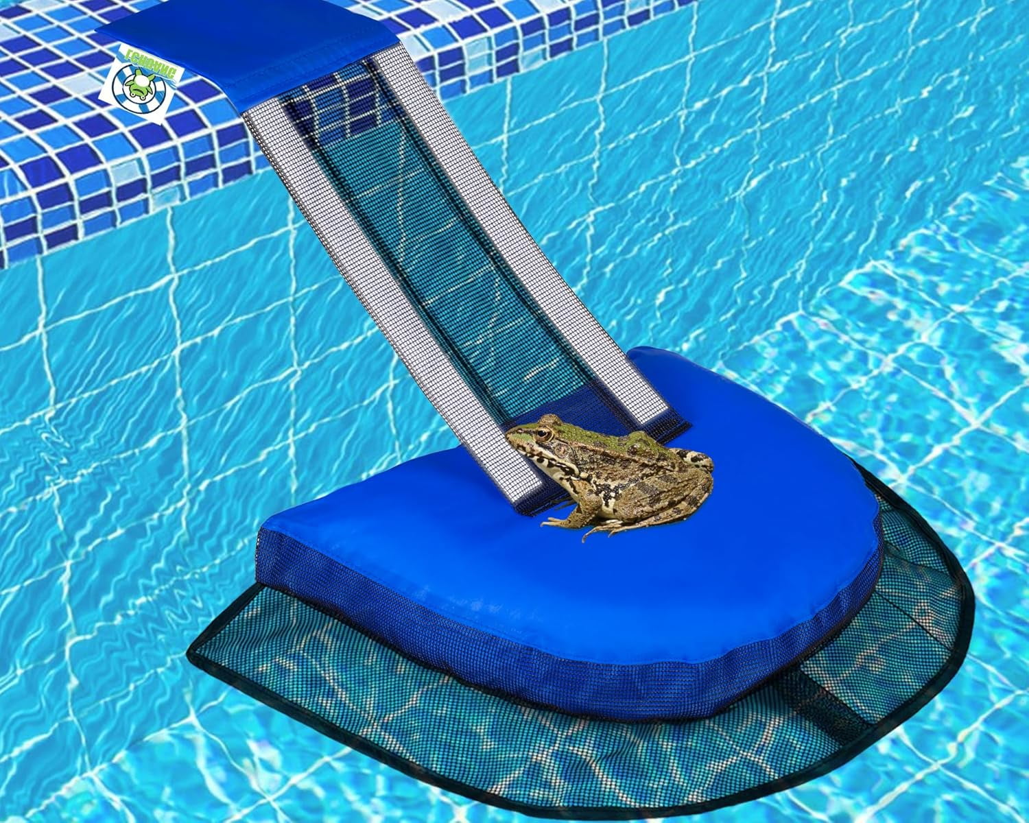Pool Animal Escape Ramp Frog-Saver-Log - for Swimming Pools Wildlife ...