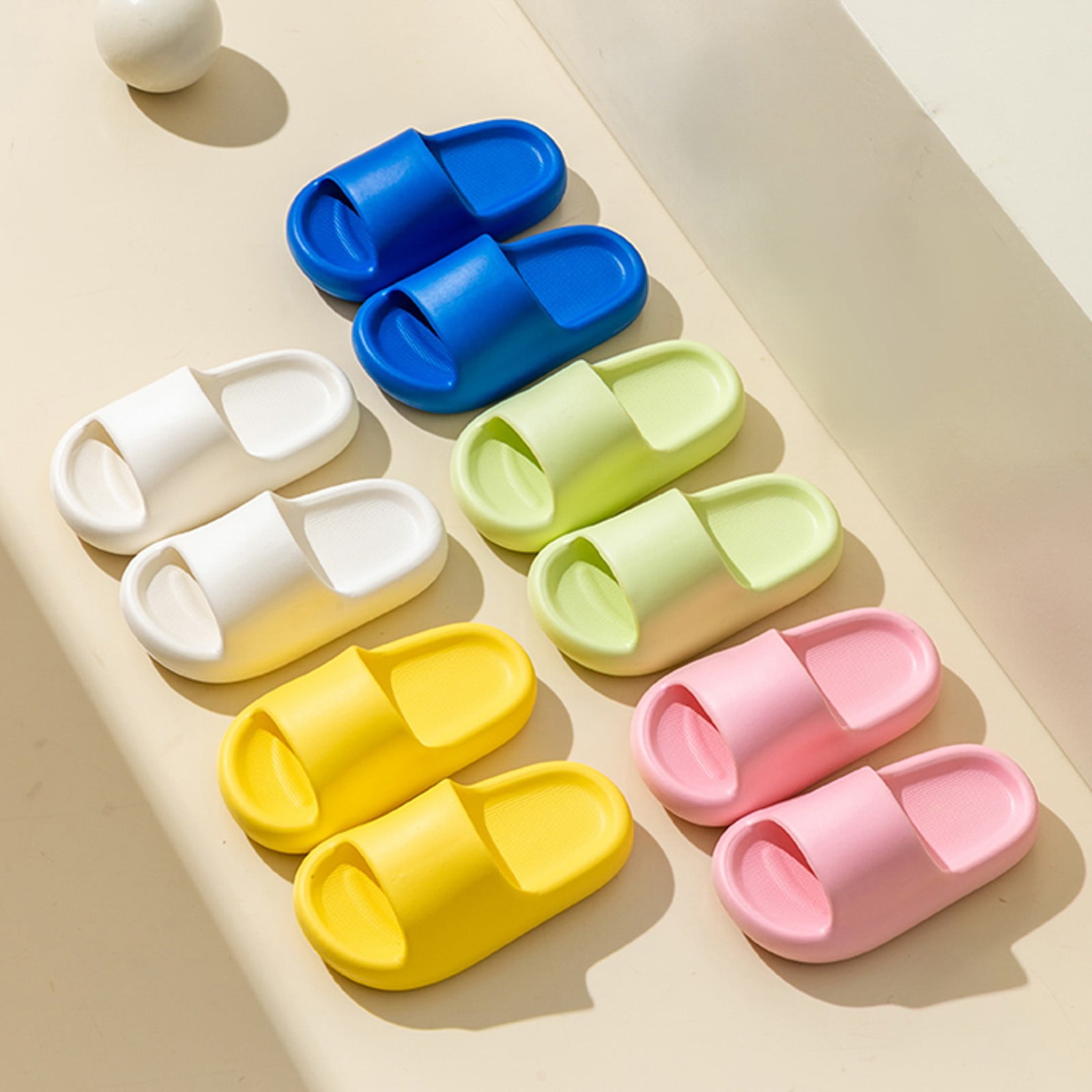 Pool Shoes for Kids 5 and 8 Girl's Fuzzy Fluffy Furry Slippers Fur Flip ...