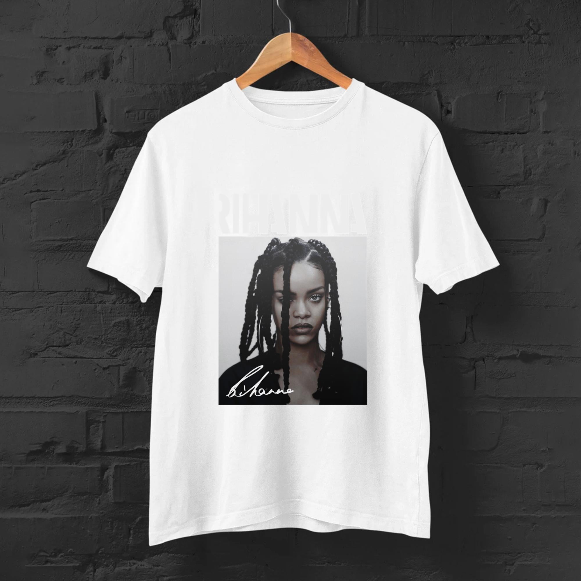 Pop Diva Icon 90s Music Tribute Vintage Graphic Tee - Walmart.com
