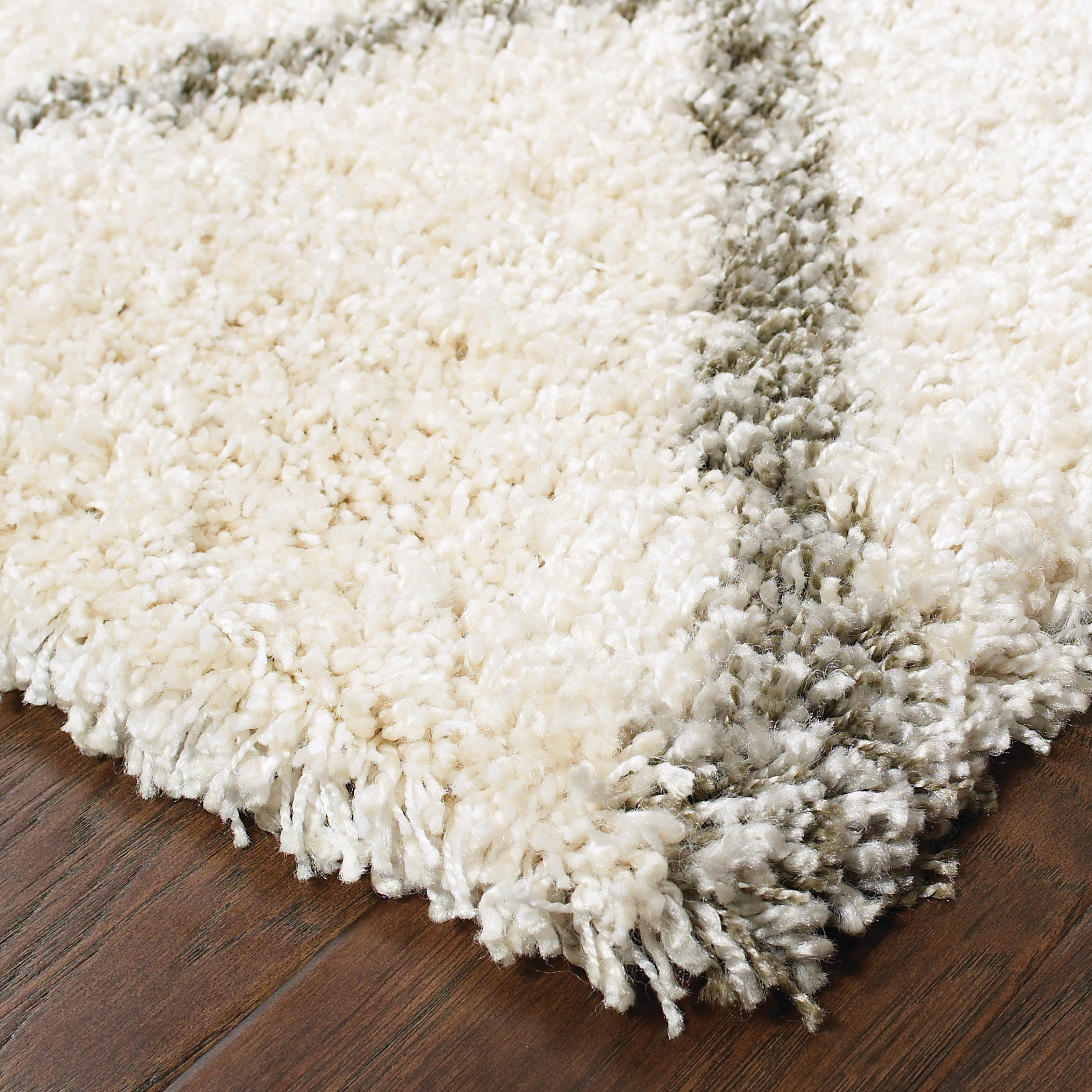 Porch & Den Style Haven Suncrest Charcoal Lattice Shag Area Rug Cream ...