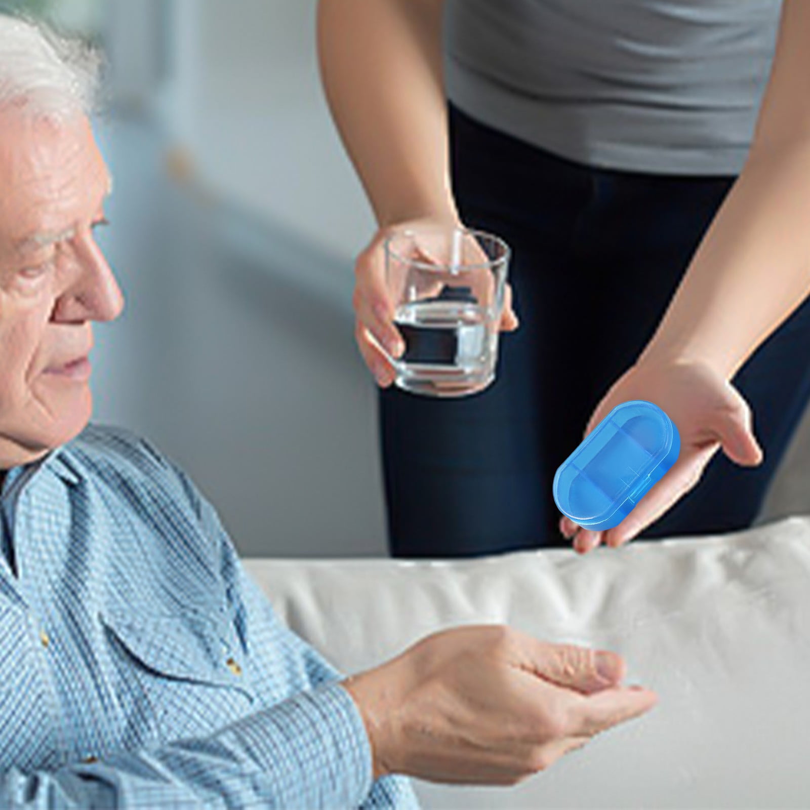 Portable 3-Compartment Vitamin Organizer, Small Daily Pill Box for ...